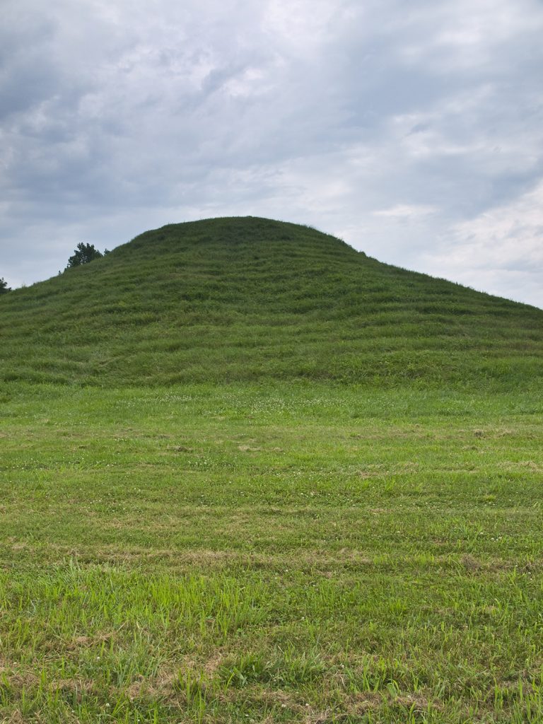 List of Ancient Native American Mound Sites - Shadows and Light