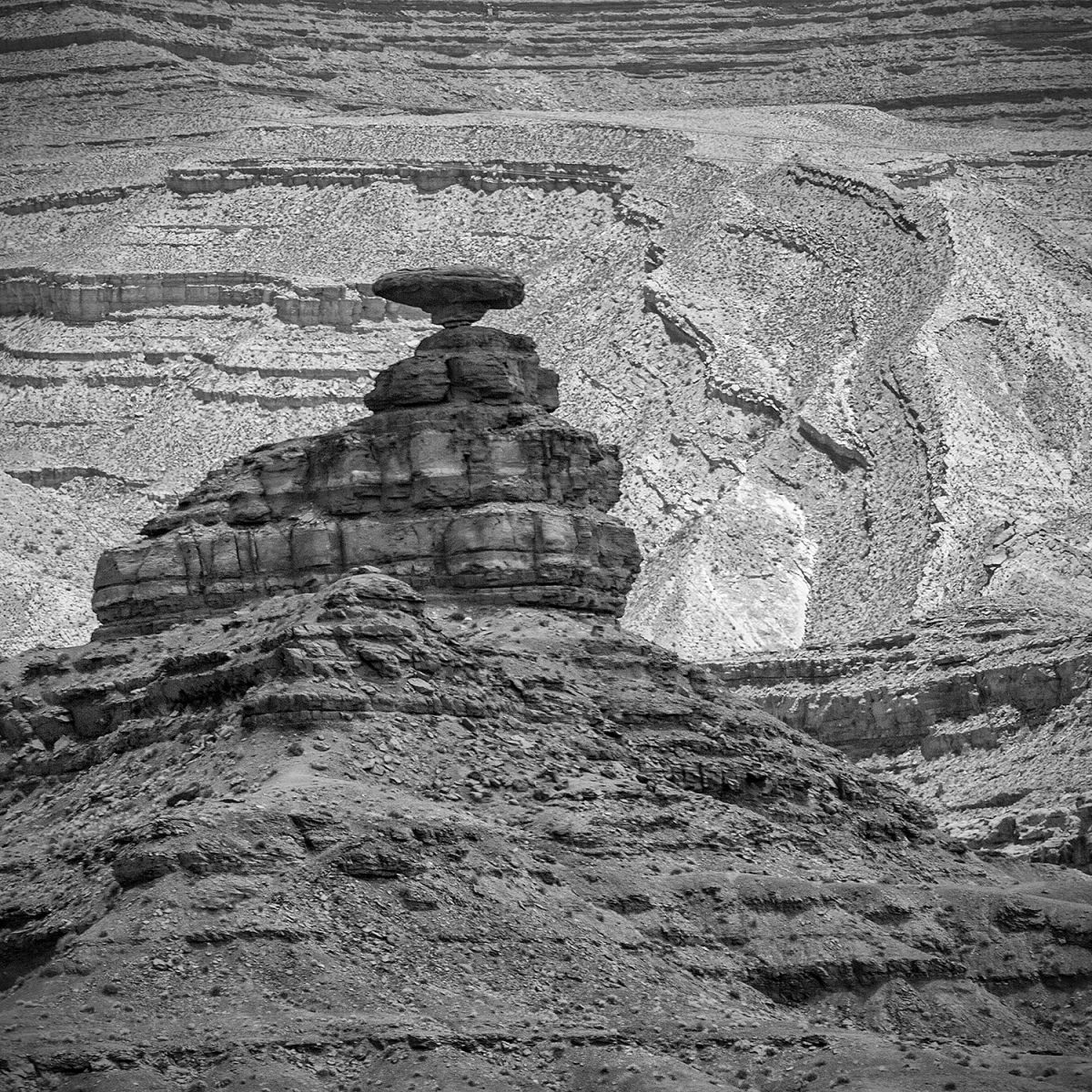 Pareidolia: The Phenomenon of Seeing Human Faces in Random Textures ...