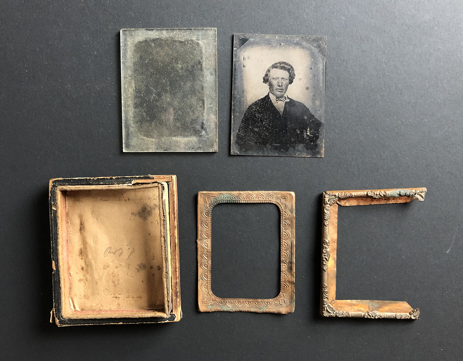 What's Inside an Old Tintype Photo Case? (Video) - Shadows and Light